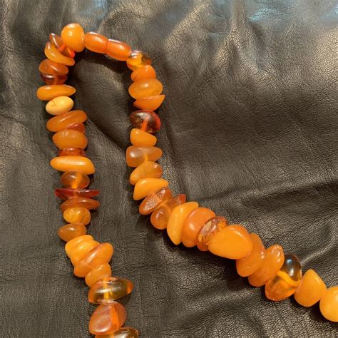 Baltic Amber 25” 74g Egg Yolk Butterscotch Honey Inc Gem