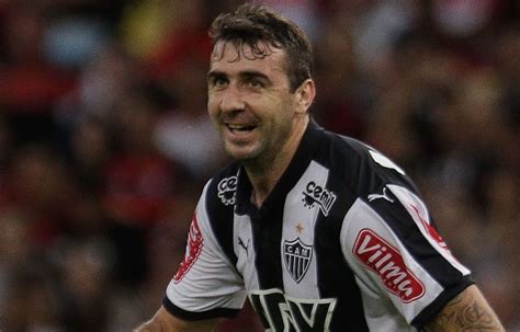 Blog do Melane Bomba no Galo Lucas Pratto também está indo embora