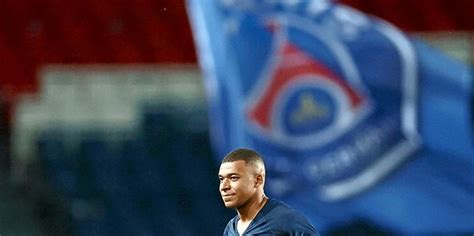 PSG pourquoi le bras de fer avec Mbappé va durer