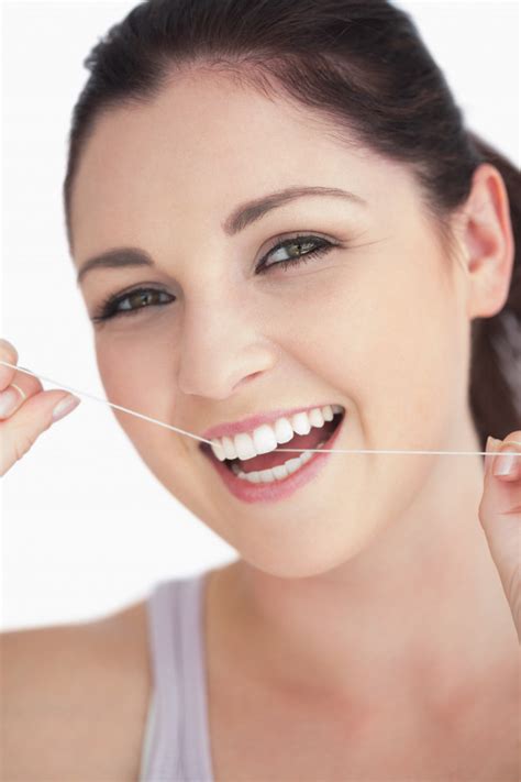 Como Usar Fio Dental Corretamente Uniodonto Minas
