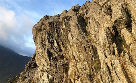 Crib Goch Route Guide Map Images Video And Faqs Uk Scrambles