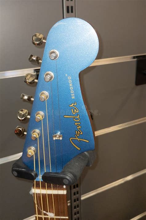 Fender Guitar Brand Logo And Text Sign Redondo Electric Guitar Head