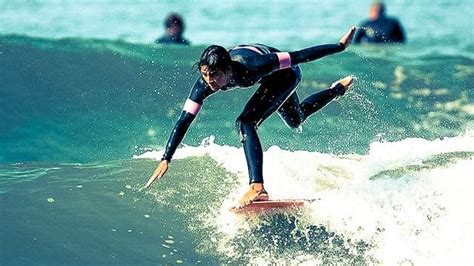 Knost Alex Encyclopedia Of Surfing