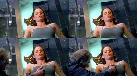 Naked Jennifer Garner In Alias