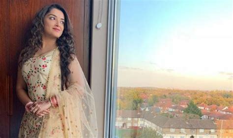 Bhojpuri Bombshell Amrapali Dubey Looks Hot And Gorgeous In Beige