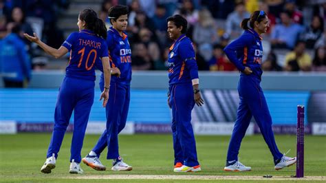 England Denied By Controversial Run Out As India Complete Series Sweep