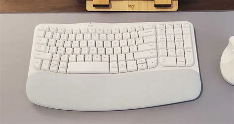 REVIEW Logitech Wave Keys Keyboard Delivers Comfort And Practicality
