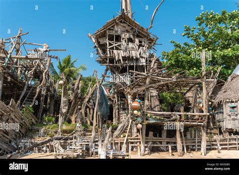 Tree House From Driftwood Is Part Of The Incredible Hippie Bar On Ko