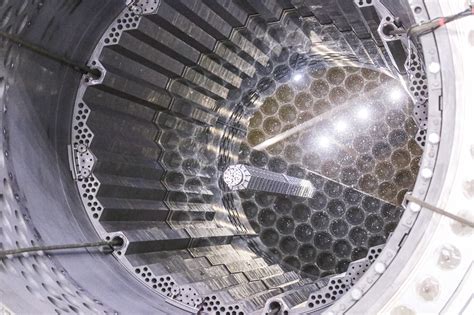 Начало физического пуска шестого блока Ленинградской АЭС с реактором