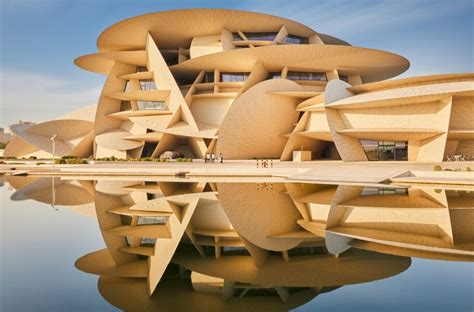 Qatar Tourism Offers Tour Guide Training And Licensing