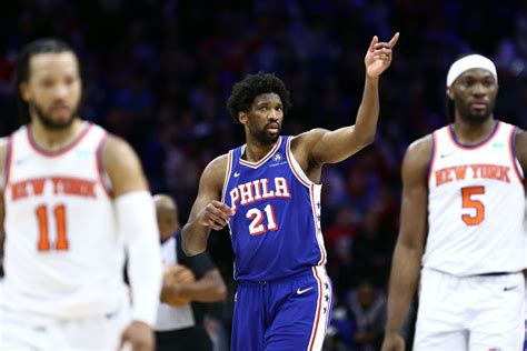 Embiid erzielt 50 Punkte und schließt damit Lücke