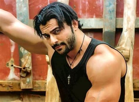 Nirbhay Wadhwa Actor Height Weight Age Girlfriend Wife Biography