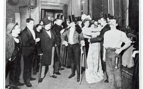 Issues Archive History Workshop