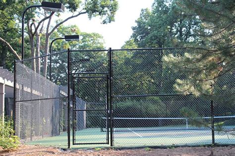 Chain Link Fence Installation In Franklin Lakes And Saddle River Nj