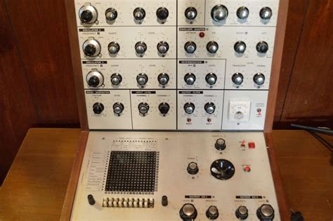 MATRIXSYNTH Electronic Music Studios EMS VCS 3 The Putney SN 2601