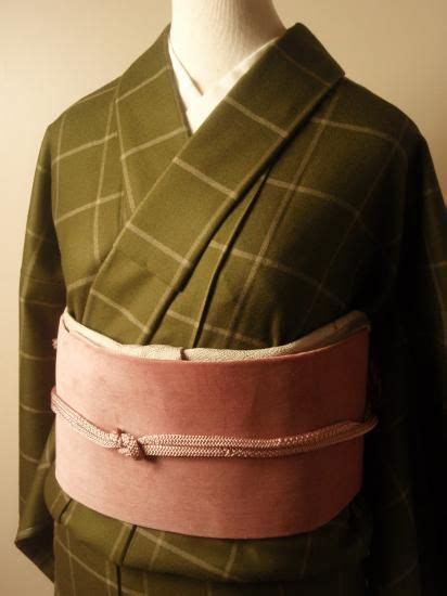 裏つき ウール カーキ格子 誰でも簡単！自分で着られるセパレート着物と二部式帯の専門店｜はじめてきもの小梅