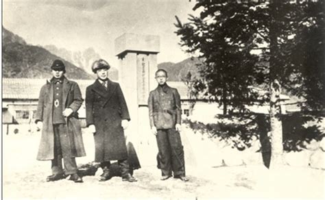 516 군사정변五一六軍事政變 3편 1961년 4월 7일 저녁에 서울 명동 양명빌딩 4층 육군본부 강상욱 중령의 집에