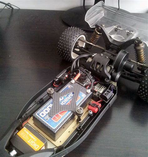 Kyosho RB6 Electronics Setup Mid Motor