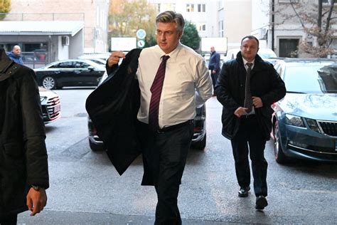 Slobodna Dalmacija Premijer Plenković prelomio Frane Barbarić odlazi