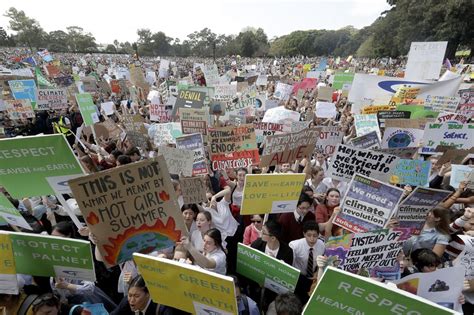 Tens Of Thousands Join Climate Protests Before Un Summit