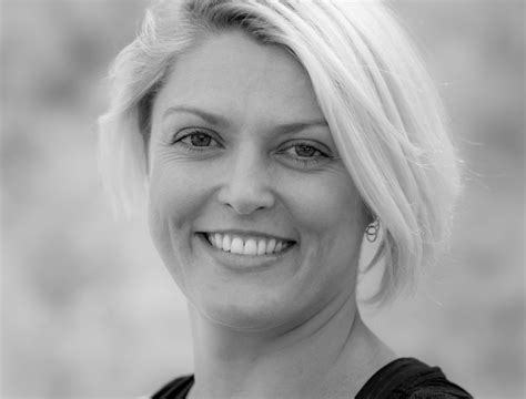 Chloe Callistemon Cordite Poetry Review