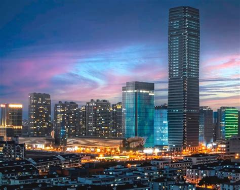 Zhenru Center Megaconstrucciones Extreme Engineering