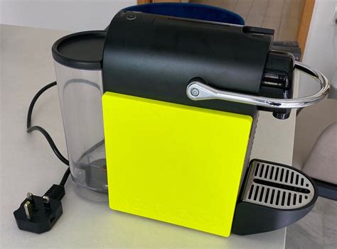 Nespresso Type C60c Machine For Sale Tv And Home Appliances Other Home Appliances On Carousell