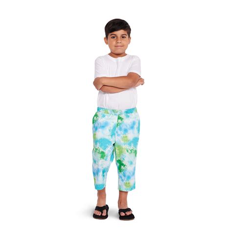 Robin Shorts Sewing Pattern Ditto