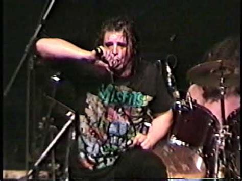 CANNIBAL CORPSE DEVOURED BY VERMIN M M F 1996 YouTube
