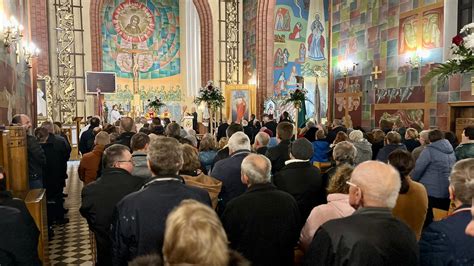 Drohobyczka Obraz Nspj W Parafii Pw Matki Bo Ej Szkaplerznej Radio Fara