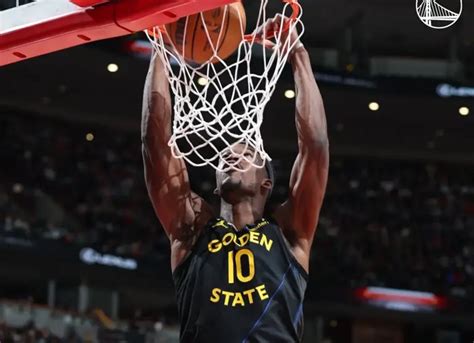 勇士造24分逆转，巴特勒首秀254！库里单节24分刷新nba历史纪录