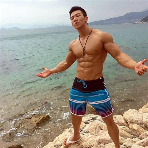 Mars Liu Xiang Asian Men Body Builder Male Physique