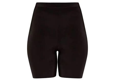 The Kardashians Have Officially Brought Back Cycling Shorts London