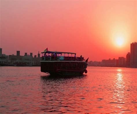 Dubai Dhow Cruise A Complete Guide Of Dhow Cruise Dubai