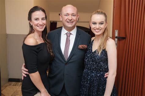 Usměvavá Lékařka Marta Vachová Z Nemocnice Teplice Se Stala Dalším
