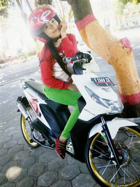 Foto Cewek Abg Cabe Cabean Saat Naik Motor Kumpulan Artikel Informasi