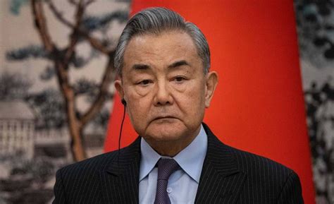 Wang Ji Ako Nasilniku Daš Prst Uzeće Ti Celu Ruku Borba Info