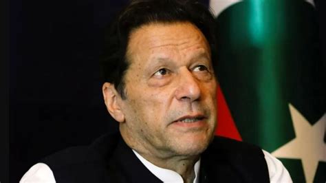 عمران خان اعتقال رئيس الوزراء الباكستاني السابق بعد الحكم عليه بالسجن