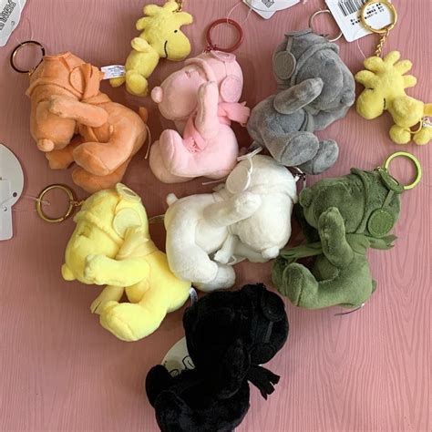 【現貨 正品 純色特殊款】snoopy包包吊飾 史努比包包掛飾 鑰匙圈 史奴比娃娃 玩偶 小公仔 禮物 可愛的東西 絕版 蝦皮購物