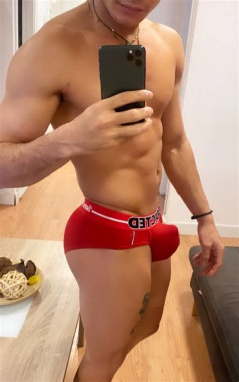 Bulging Red Undies Houtex2019