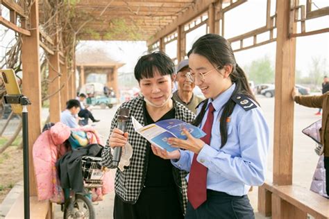 国家税务总局山东省税务局 图片新闻 金乡税务：税宣遇上“赏花季” 助力“春日经济”别样红