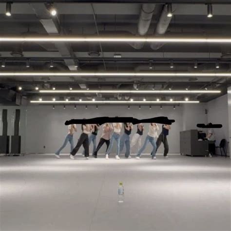 Korean Netizens Buzz Over Photos Of Sm Entertainments Rumored New Girl