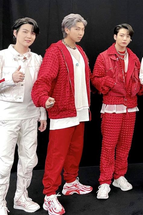 Las Vegas Permission To Dance On Stage Official Photoset Day 1