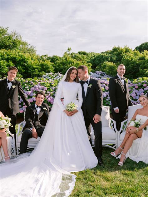 Inside Olivia Culpo And Christian Mccaffreys Classic New England