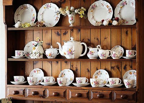 図説 英国ティーカップの歴史 増補新装版 紅茶でよみとくイギリス史 紅茶専門店chatea