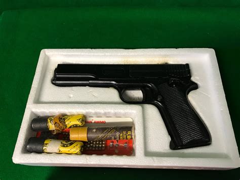 Boxed Vintage Milbro 22 Shot Bb Repeater Air Pistol Model G10 177