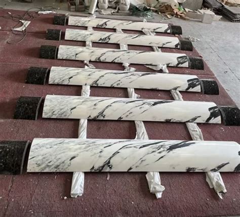 Індивідуальні порожнисті мармурові колони виробники постачальники