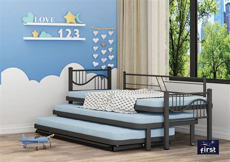 מיטת נוער הייריזר משולשת כינור כולל מזרונים פירסט Comfort Outlet