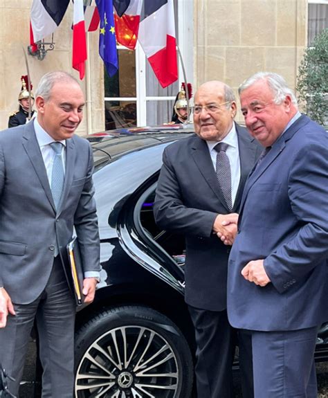 رئيس مجلس الشيوخ يلتقي السيد جيرار لارشيه في زيارته لفرنسا الأسبوع