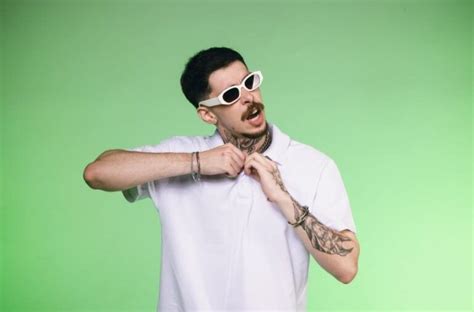 DJ Mochakk conheça a nova estrela da música eletrônica mundial